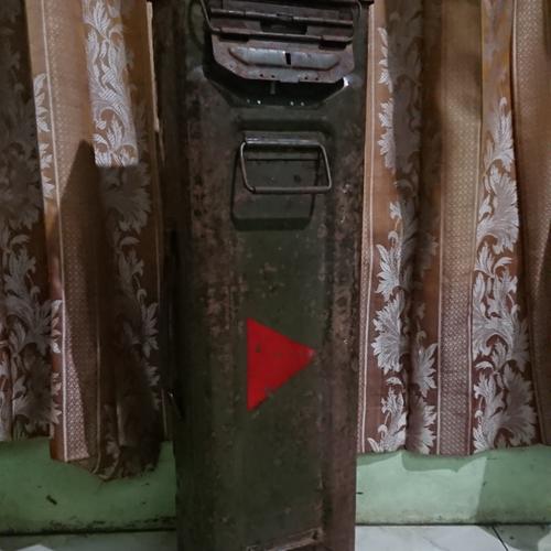 Jual Box Militer kotak besi lawas vintage toolbox - Kab. Sukoharjo - UD ...