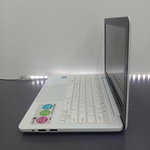 Promo Laptop Asus E202s Celeron 3350 2GB 500GB 11.6inch - 2/HDD 320GB ...
