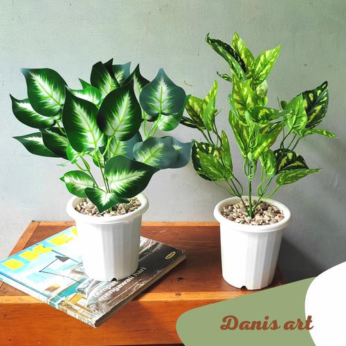Jual Set daun hijau/ Daun Sri gading / bunga plastik/ Daun artificial ...