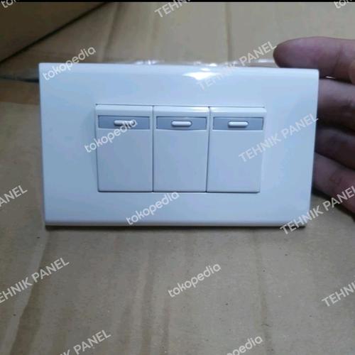 Jual Saklar Triple 3 Panasonic 5531 Set + Inbow Dus Polos hitam ...