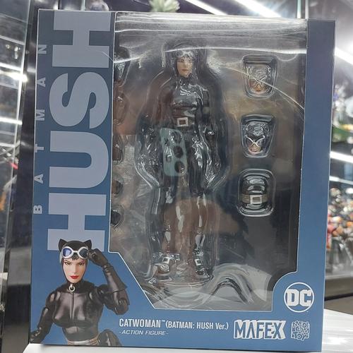 Jual medicom mafex no 123 catwoman hush - Kab. Klaten - w s a | Tokopedia