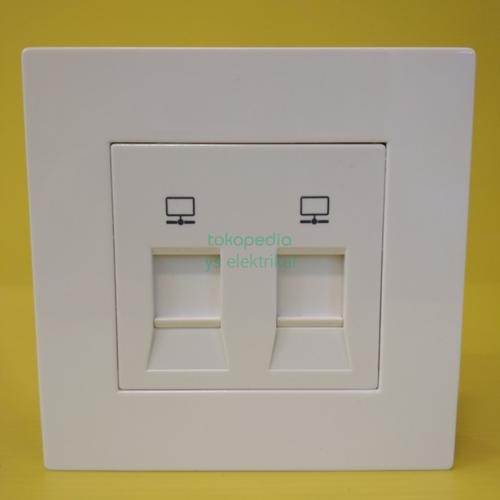 Jual Boss Outlet Data Double Cat 6 RJ45 Boss B1032CAT6 - Jakarta Pusat ...