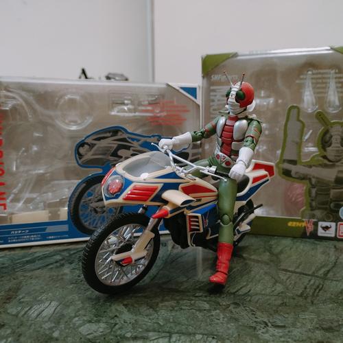 Jual S.H.Figuarts SHF Kamen Rider Masked Rider V3 & Hurricane Motor ...