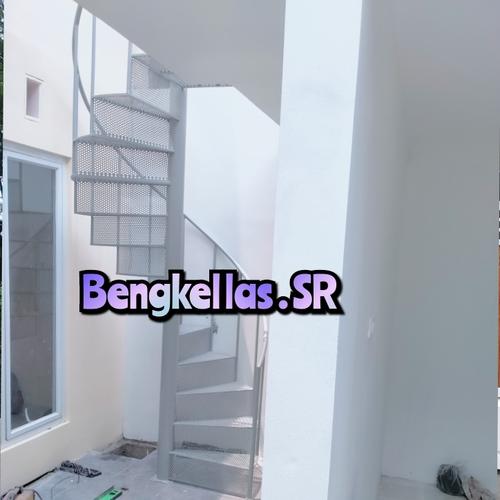 Jual tangga putar plat lubang lebar 60cm - Kota Depok - BL.las sumber ...