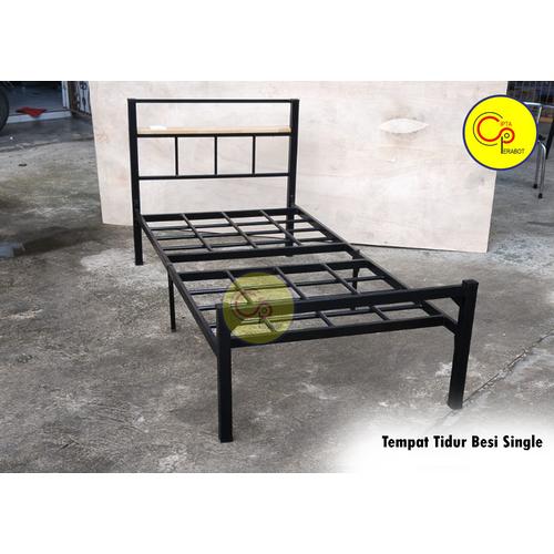 Jual Tempat Tidur Besi Single dengan Charger Port Bed Ranjang Besi ...