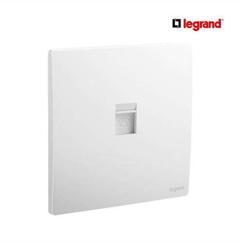 Jual Legrand Outlet Data Mallia Sense RJ45 Cat6 UTP Socket Matt White ...