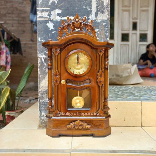 Jual Lemari Jam Dinding Mini, Jam Meja Mini Kayu Jati Ukiran - Mesin ...