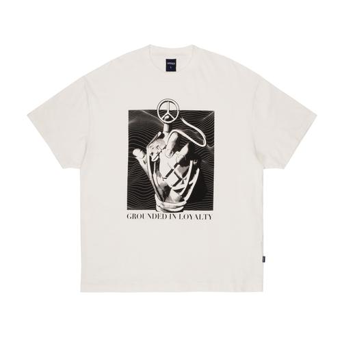 Promo REDRUM SQUARE BOXY TEE - BROKEN WHITE - S-M - Jakarta Barat - UNTOLD | Tokopedia