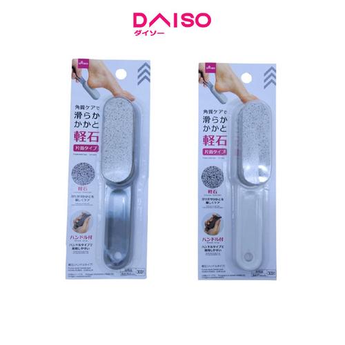 Jual Daiso pumice stone (handle type) - Gray - Jakarta Selatan - DAISO ...