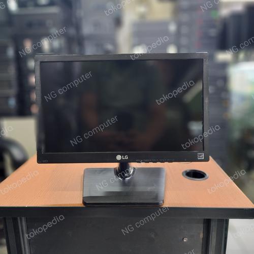 Jual Monitor LED 16 Inchi Wide Mulus Bergaransi Ex Kantor - Jakarta ...