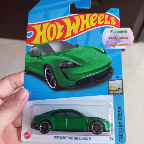 Jual HOT WHEELS PORSCHE TAYCAN TURBO S GREEN HIJAU HW FACTORY FRESH ...