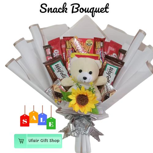 Jual Bucket Snack / Buket Jajan/Bouquet Ultah/Bucket Wisuda/Buket ...