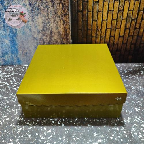 Jual Dus warna Gold/emas 22x22x8cm kualitas produk Tebal 400gram ...