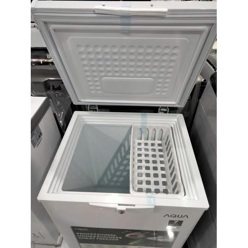 Jual CHEST FREEZER BOX AQUA AQF 100GC 104 Liter KHUSUS BOGOR - Kota ...