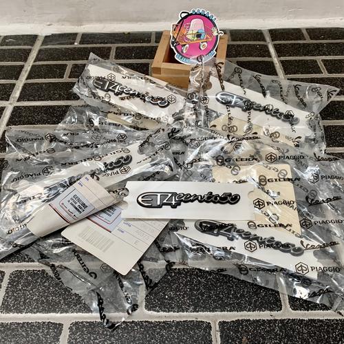 Jual Emblem/Badge Vespa ET4 Cento 50 Original - Kota Tangerang Selatan ...