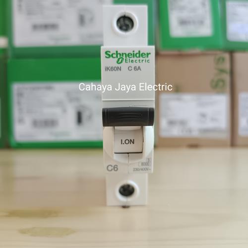 Jual MCB SCHNEIDER IK60N 1P 6A 6KA A9K27106 ORIGINAL Made In Thailand ...