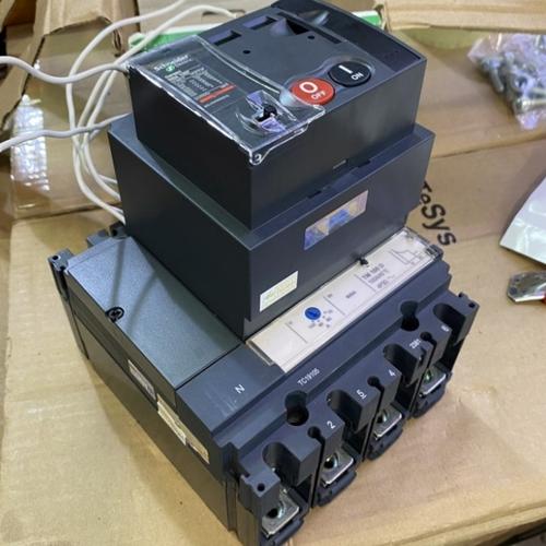 Jual MCCB NSX100N 4P 100A KOMPLIT MOTORIZED UVT SCHNEIDER - Jakarta ...