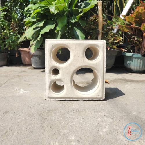 Jual Roster Beton Minimalis / Loster Lubang Angin Bulat - Jakarta Barat ...