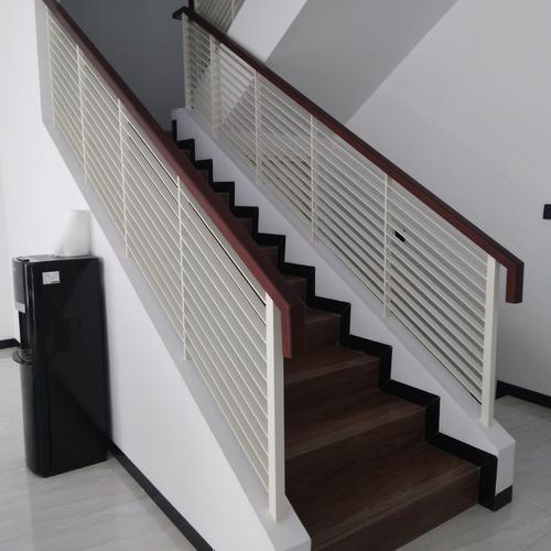 Jual reling tangga minimalis pegangan kayu - Jakarta Barat - Bintang ...