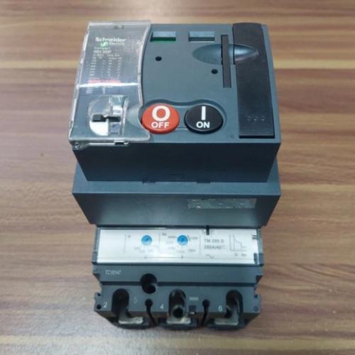 Jual MCCB NSX160F 3P 125A KOMPLIT MOTORIZED UVT SCHNEIDER - Jakarta ...