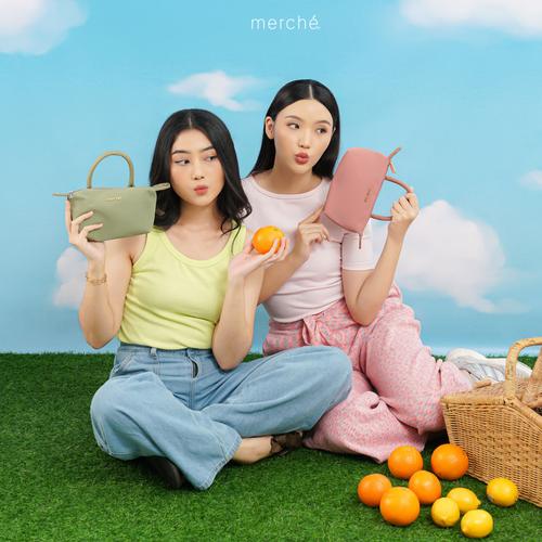 Jual Merche Tas Selempang Wanita Alice Petite - Black - Kab. Tangerang ...