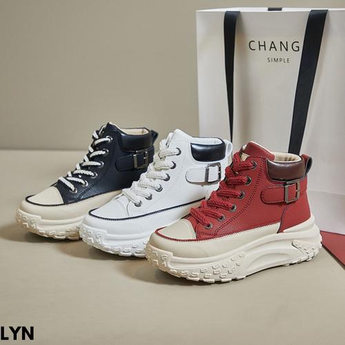 Promo Sepatu Sneakers Wanita Kekinian Cantik Simple Kasual Pu Import Lyn - white, 38 - Kab ...