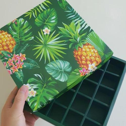 Jual Box Nastar Kotak Dus Sekat 25 Tema Tropical Green Box Packing ...