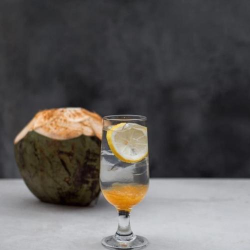 Jual coco Yuzu minuman Air kelapa dengan yuzu honey air kelapa mix yuzu ...