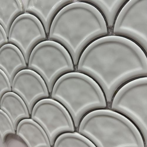 Jual Mosaic Tile Putih Shiro Fish Scale Embossed / Mosaic Keramik ...