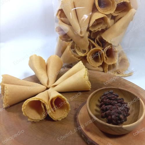 Jual Kue Semprong Kerucut/ Semprong Bunga/Kue Jadul/ Kue Tradisional ...