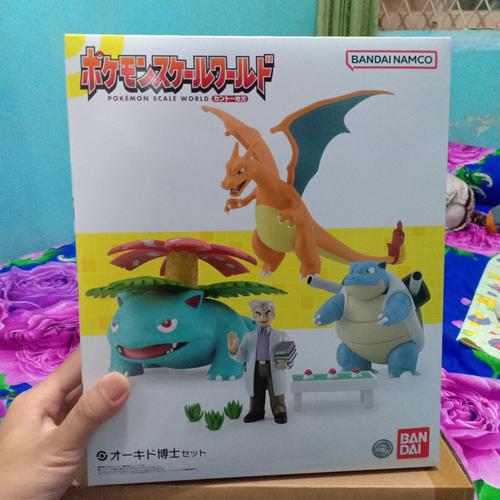 Jual Pokemon Scale World Professor Oak Charizard Blastoise Venusaur ...