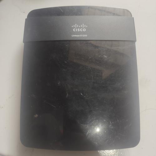 Jual Cisco Linksys e1200 tanpa adaptor - Kab. Garut - nonzia_shop ...