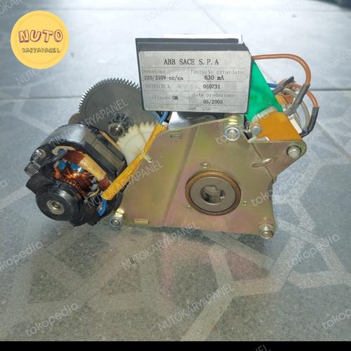 Jual GEAR MOTOR ACB ABB E1...E4.. (1SDA038324R1) YU + YO/YC 220V ...