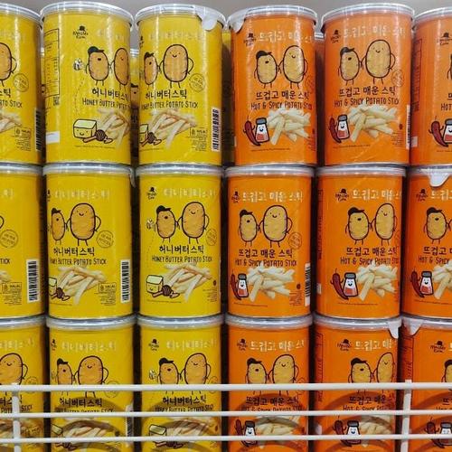 Jual Master Kim Honey Butter Potato Stick Kaleng 70gr - Hot & Spicy ...