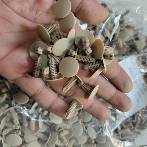 Jual kancing clip plafon kabin Toyota universal original - Kota Bekasi ...