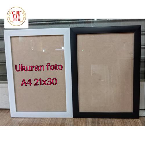 Jual Bingkai ukuran foto 21x30cm, lebar bingkai 2cm, pakai kaca - Putih ...