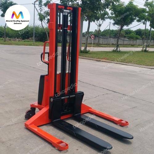 Jual best seller semi electric hand stacker 1.5 ton x 4 meter - Kota ...