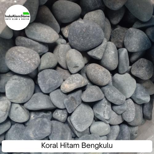Jual batu koral tabur hitam - Kab. Tangerang - IndoAlamStone | Tokopedia