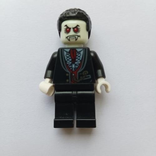 Jual Lego Young Dracula Halloween head growing. - Jakarta Pusat ...