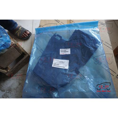 Jual TOYOTA Rush 2017-2023 Liner Quarter Kiri 65638-BZ250 - Kota ...