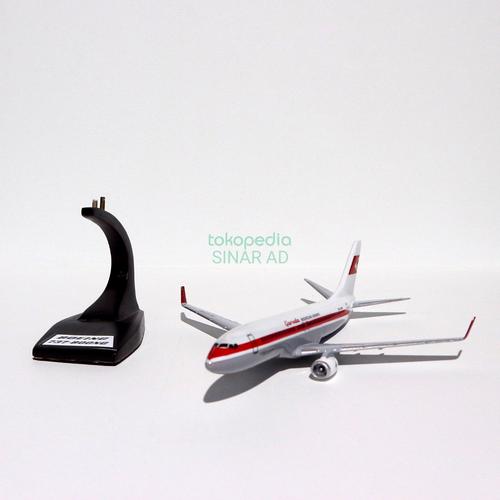 Jual Diecast/Model/Miniatur pesawat Maskapai Garuda indonesia Retro B ...