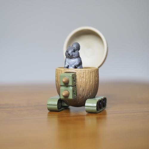 Jual Gashapon Gacha Blind Box Donguritank Squirell Missile Tank Yell ...