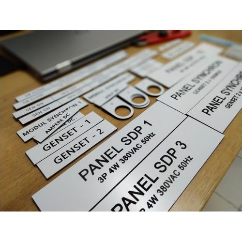 Jual Nameplate Gravoply Murah Custom untuk Panel Listrik - Jakarta ...