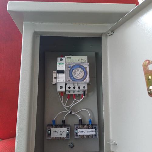 Jual Panel Lampu PJU Otomatis Timer Theben - Jakarta Pusat - DUNIA ...
