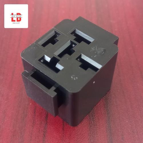 Jual SOKET / SOCKET RELAY GANDENG / RUMAH RILEY / FUSE BOX DX SET SKUN ...