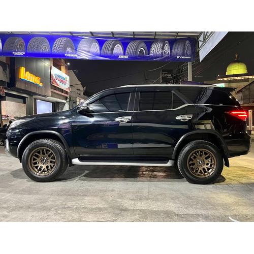 Jual VELG MOBIL Fortuner Pakai Velg HSR GILI R18 Bronze H6 MODEL ...