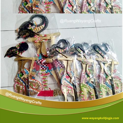 Jual Wayang Kulit Asli Pandawa Lima Standar Dalang 1 Set Bundling Murah ...
