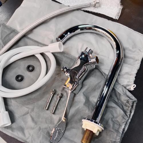 Jual kran 1/2 inch sink pedal injak kaki facet wastafel tijak - kran ...