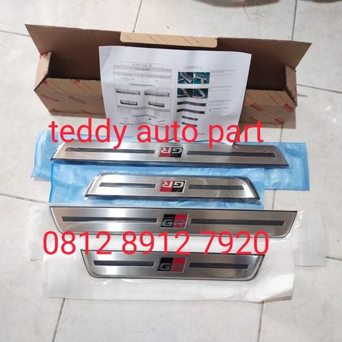 Jual scuff plate sill plate Fortuner gr sport set 4pintu 2021-2024 ...