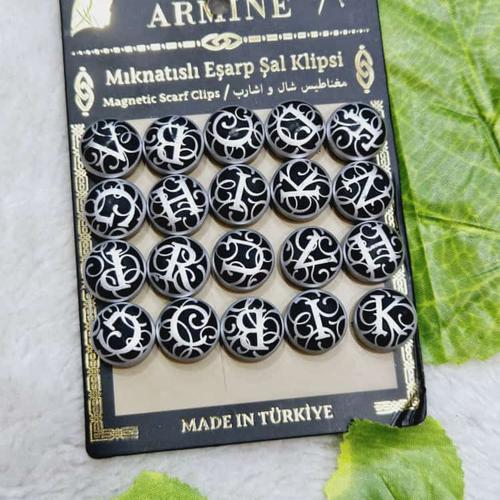 Jual pin bros magnet hijab ASLI TURKI model huruf abjad - abjad gold ...